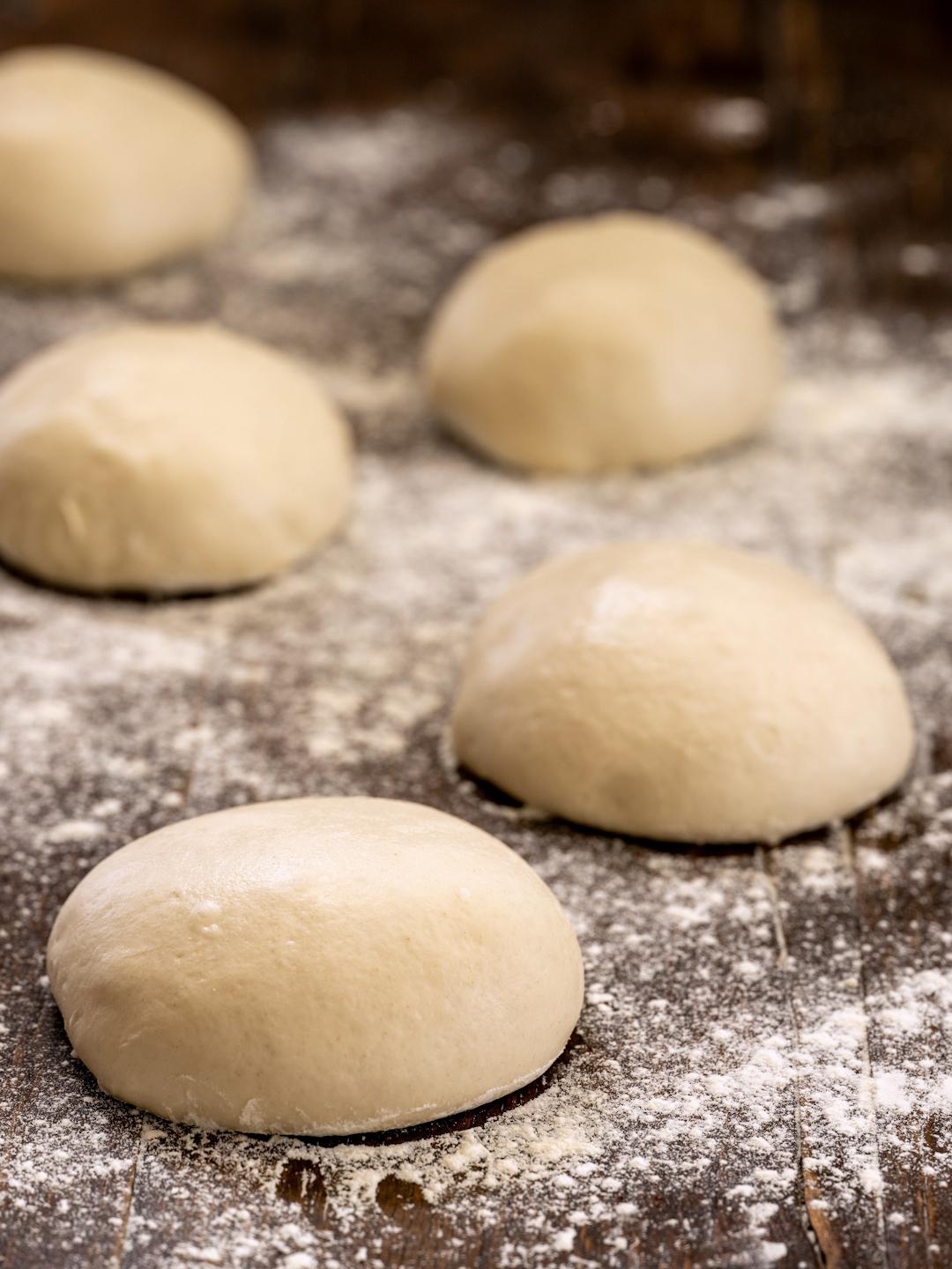 Recipes - Michael's Neapolitan Pizza Dough | Breville